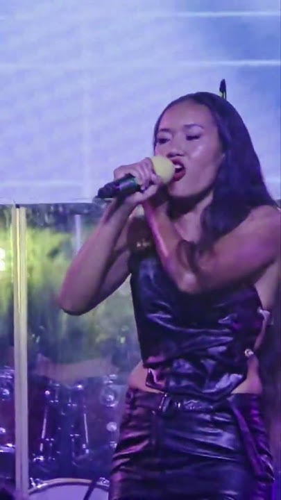 Malele - Liz Vamarasi - VT1s Live In Suva 2025 - YouTube