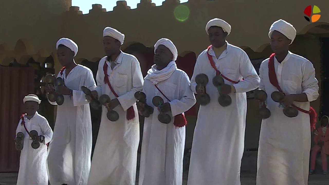 Gnawa de Khamlia - YouTube