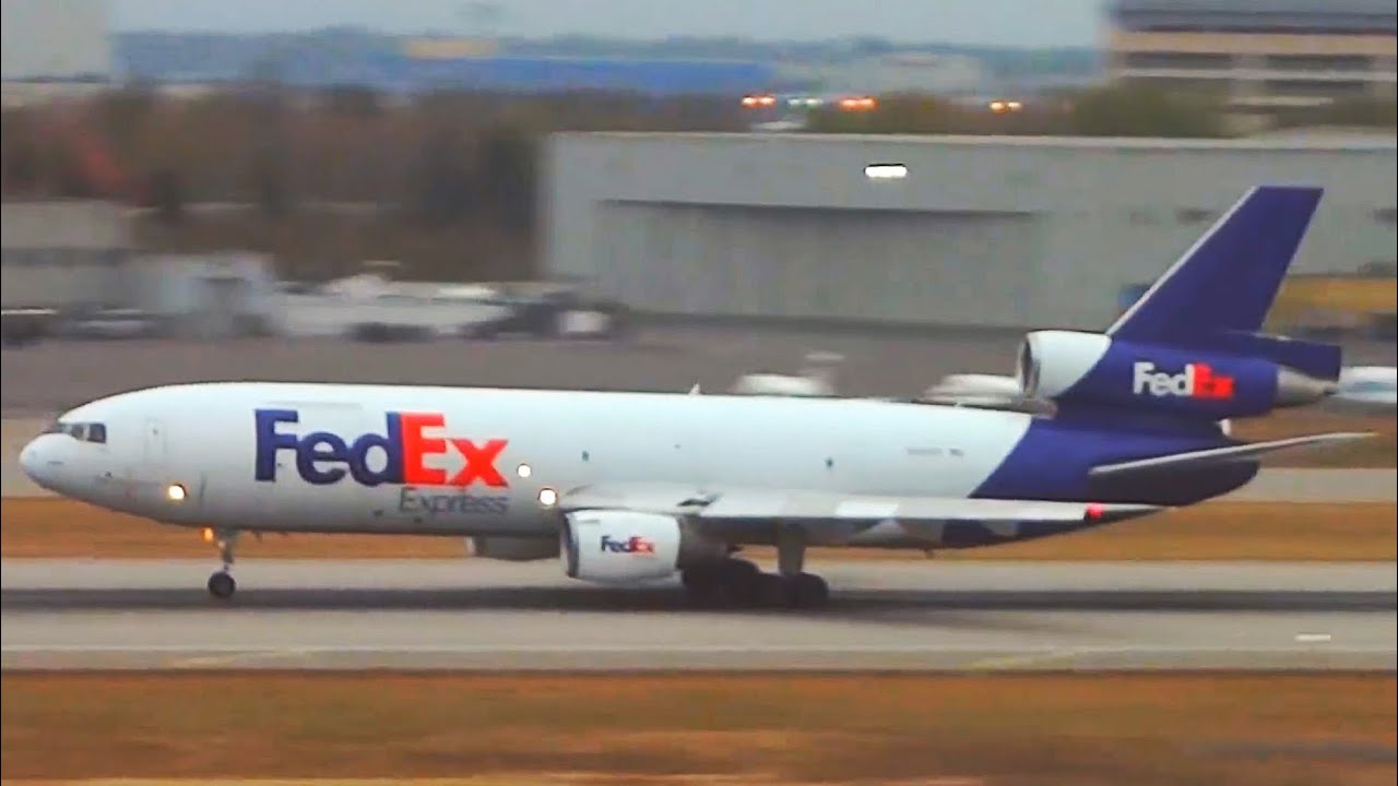 Fedex Cargo DC-10-10(F) Taking-Off [Runway 12R] Minneapolis/St. Paul ...