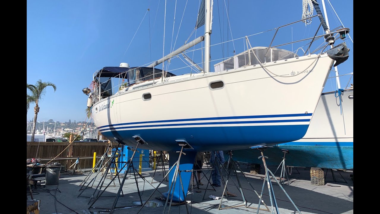Jeanneau 36.2 Hull Design & Bottom Paint video By: Ian Van Tuyl - YouTube