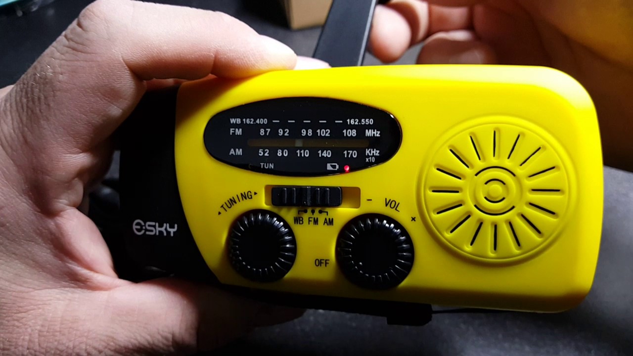 Esky Solar Hand Crank Self Powered Emergency Radio with LED Flashlight ...