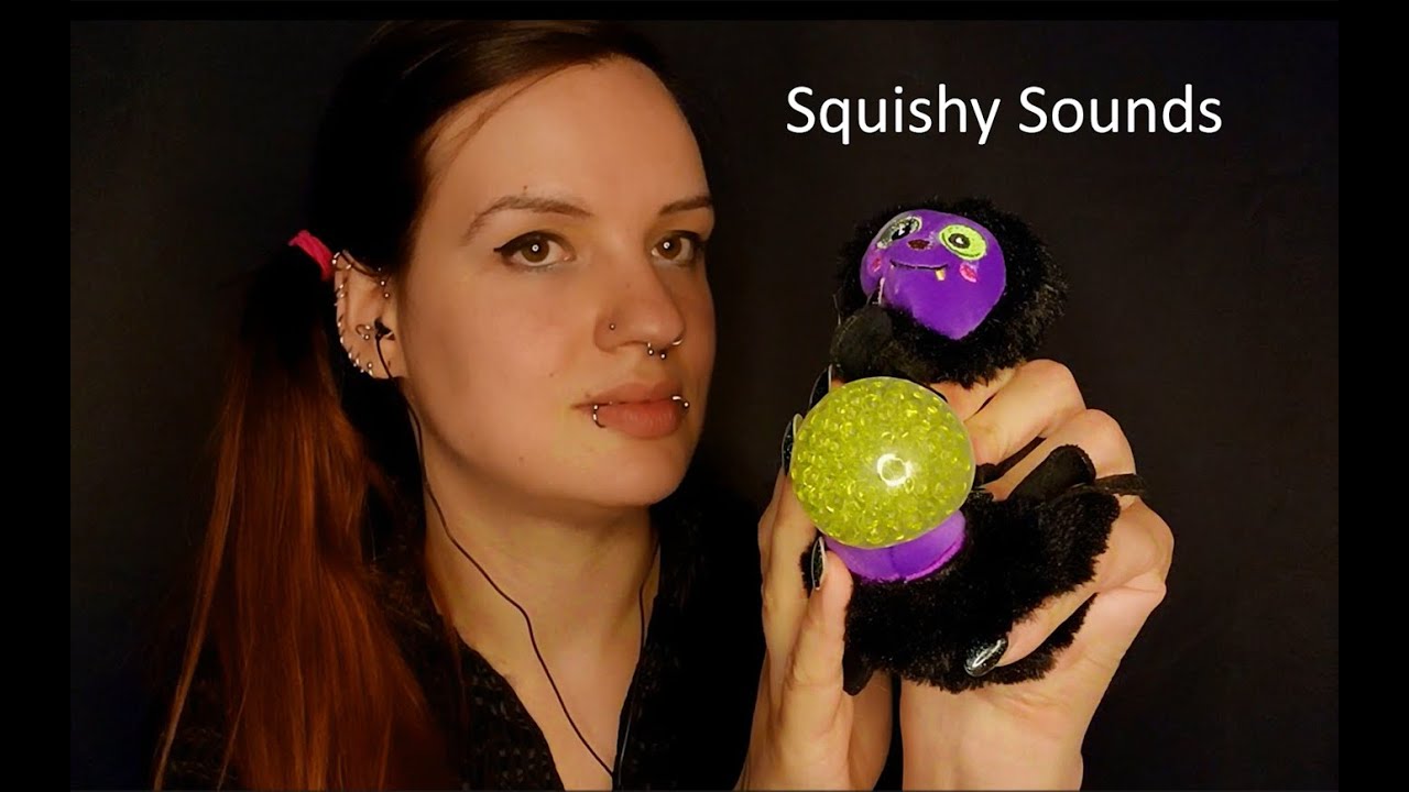 ASMR | Hi Helmut🕷️ | Super tingly squishy crinkly sounds | squishy ball ...
