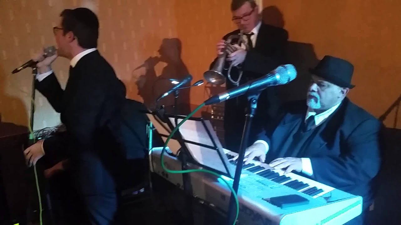 Simcha Leiner sings Im Eshkochaych - Zemer Orchestra - YouTube