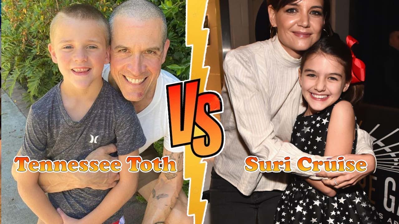 Reese Witherspoon Family 2022