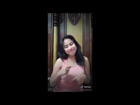 Video TIKTOK cewek bohai pake tanktop