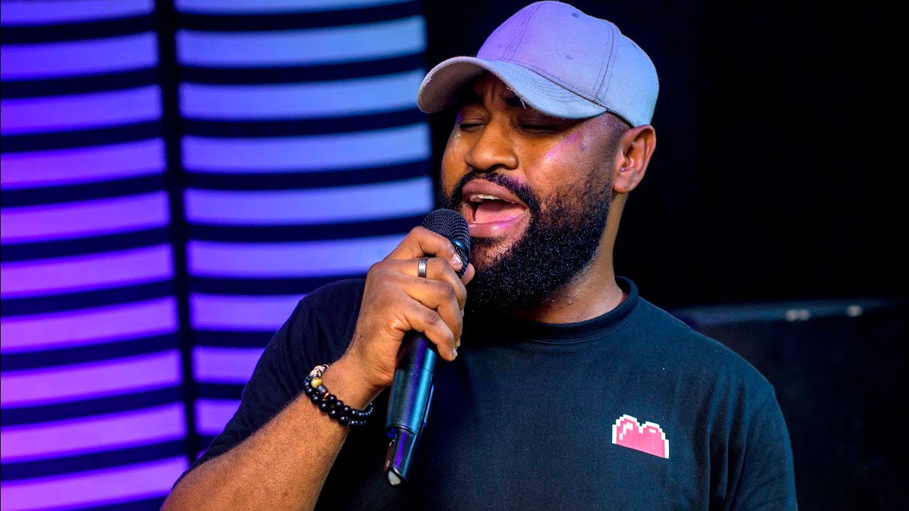 OLORUN TOTOBI WORSHIP REFIX WITH ORACLE DAVE - YouTube