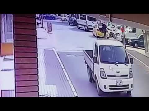 Annesinin Nisa Mihriban bebeği sokağa bıraktığı anlar kamerada