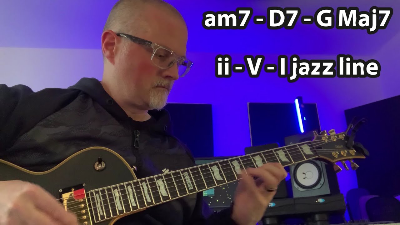 am7 - D7 - G Major 7 Jazz Line - YouTube