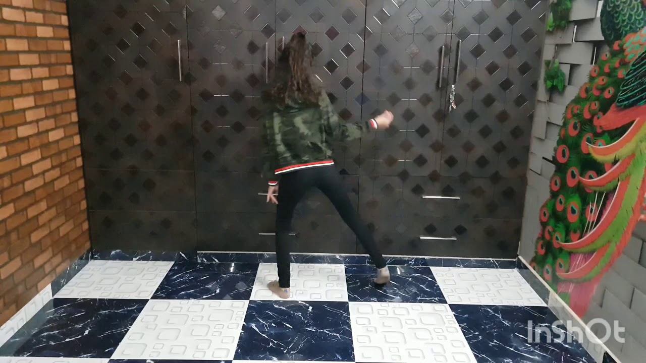 Hayee garmi - YouTube