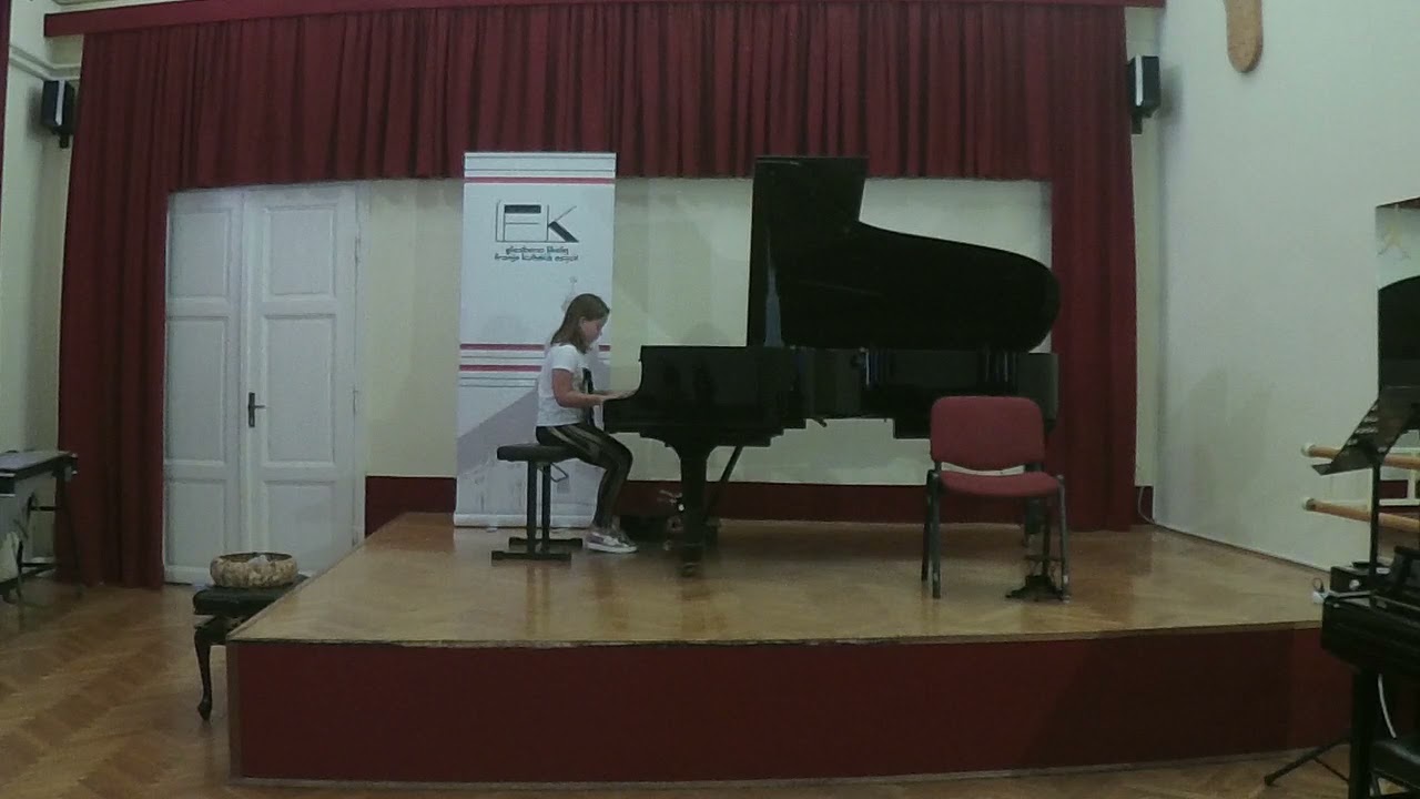 Program 2 - YouTube Music