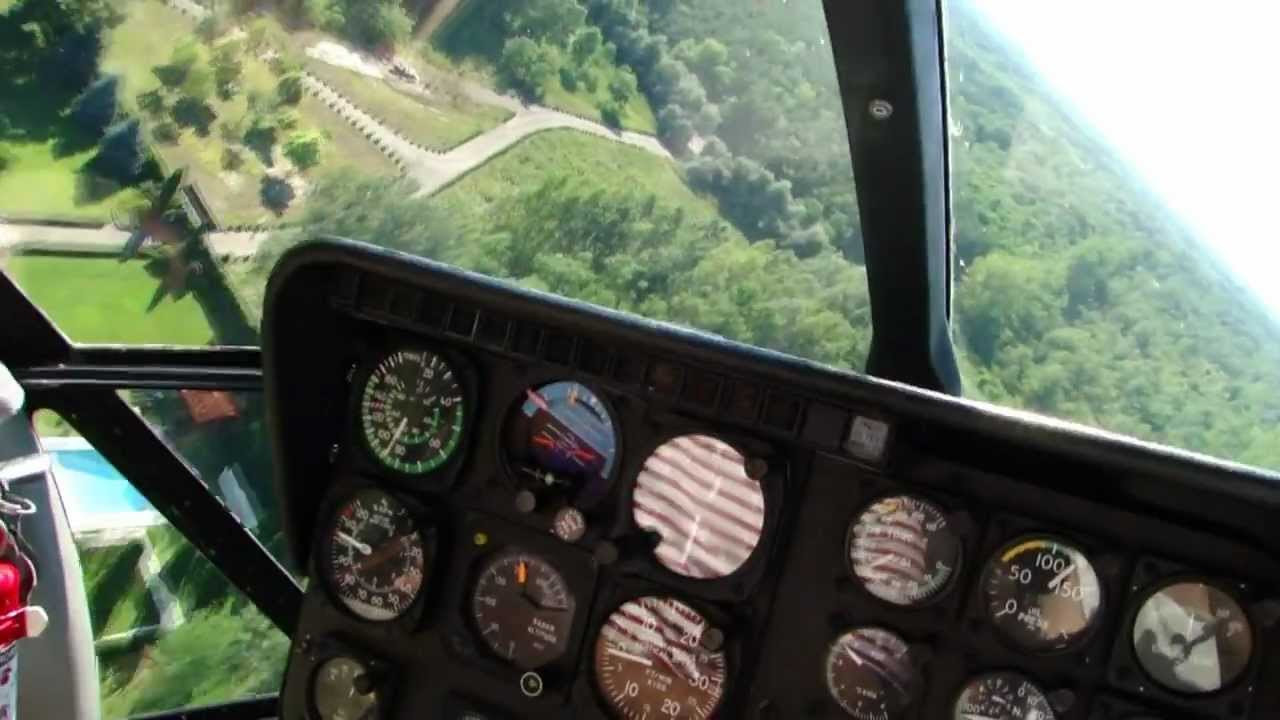 McDonnell Douglas MD 500 E HA-MSI helicopter steep turns / cockpit view ...