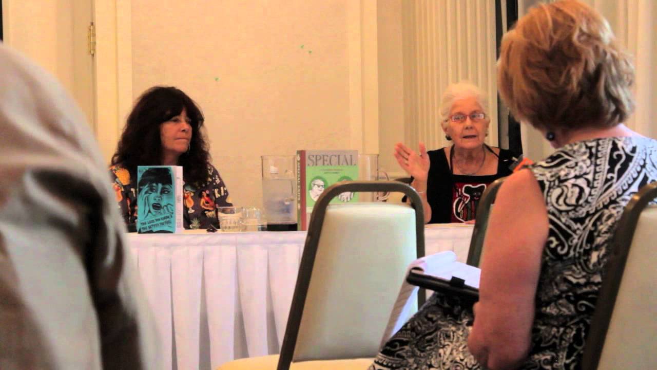 Comic Fest 2012: An Hour With Joyce Farmer - YouTube