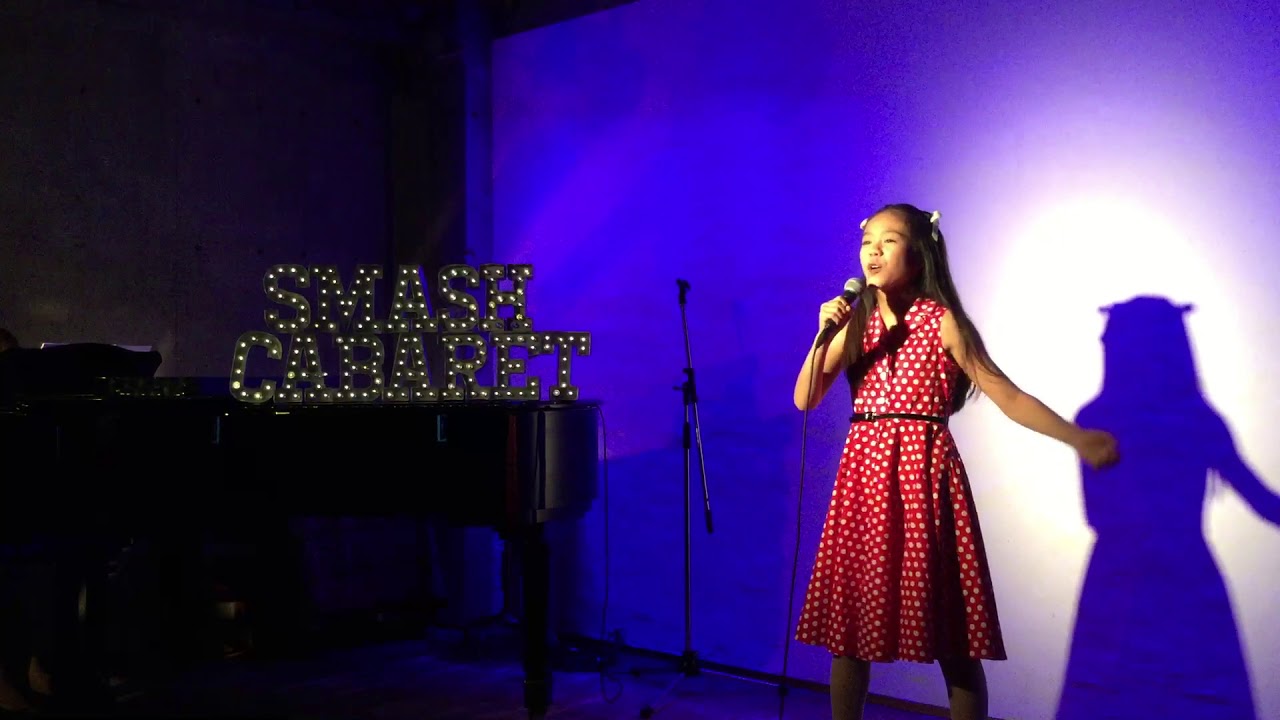 "Born to Entertain" from Ruthless! by 小野 恵理菜 - YouTube