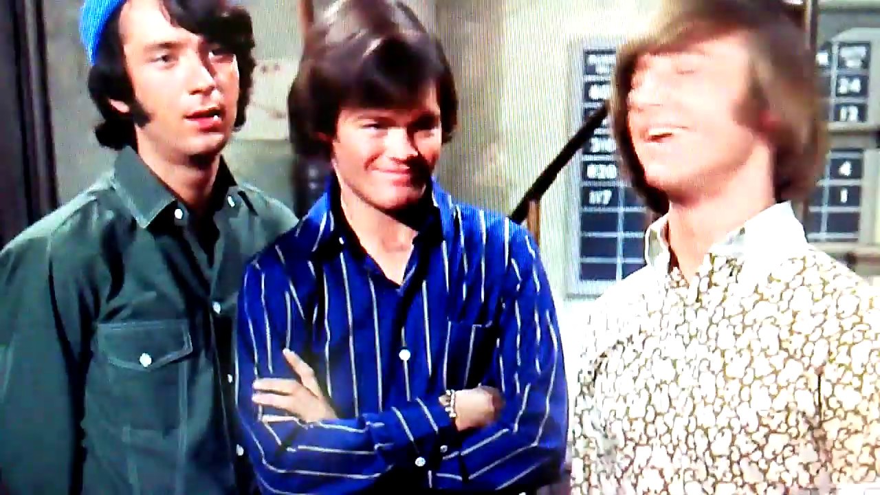 The Monkees-We Look For Work - YouTube