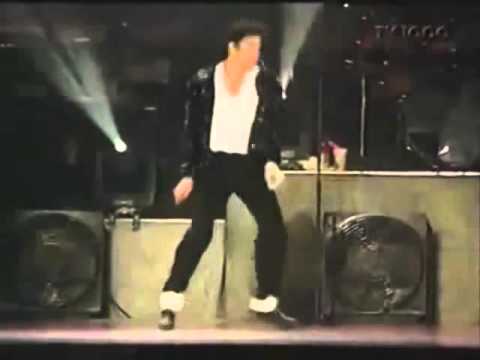 MICHAEL JACKSON MOONWALK - YouTube