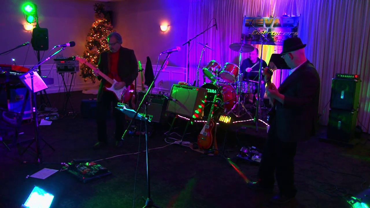 Devar and The Detroiter's: w/ "I Know A Little" - YouTube