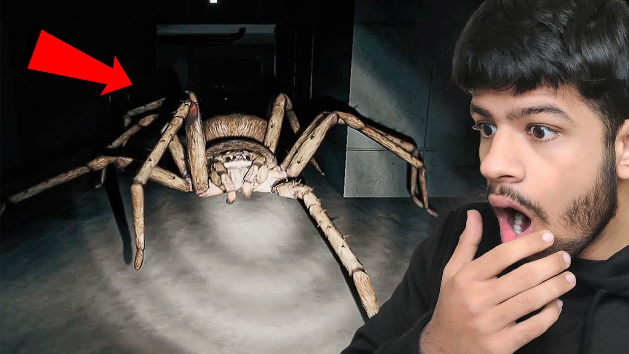 ESCAPING FROM HUNTSMAN SPIDER - YouTube