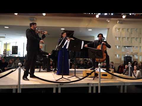 Lunch Concert in the Berlin Philharmonie | Nimrod Ensemble with Claudio Bohorquez