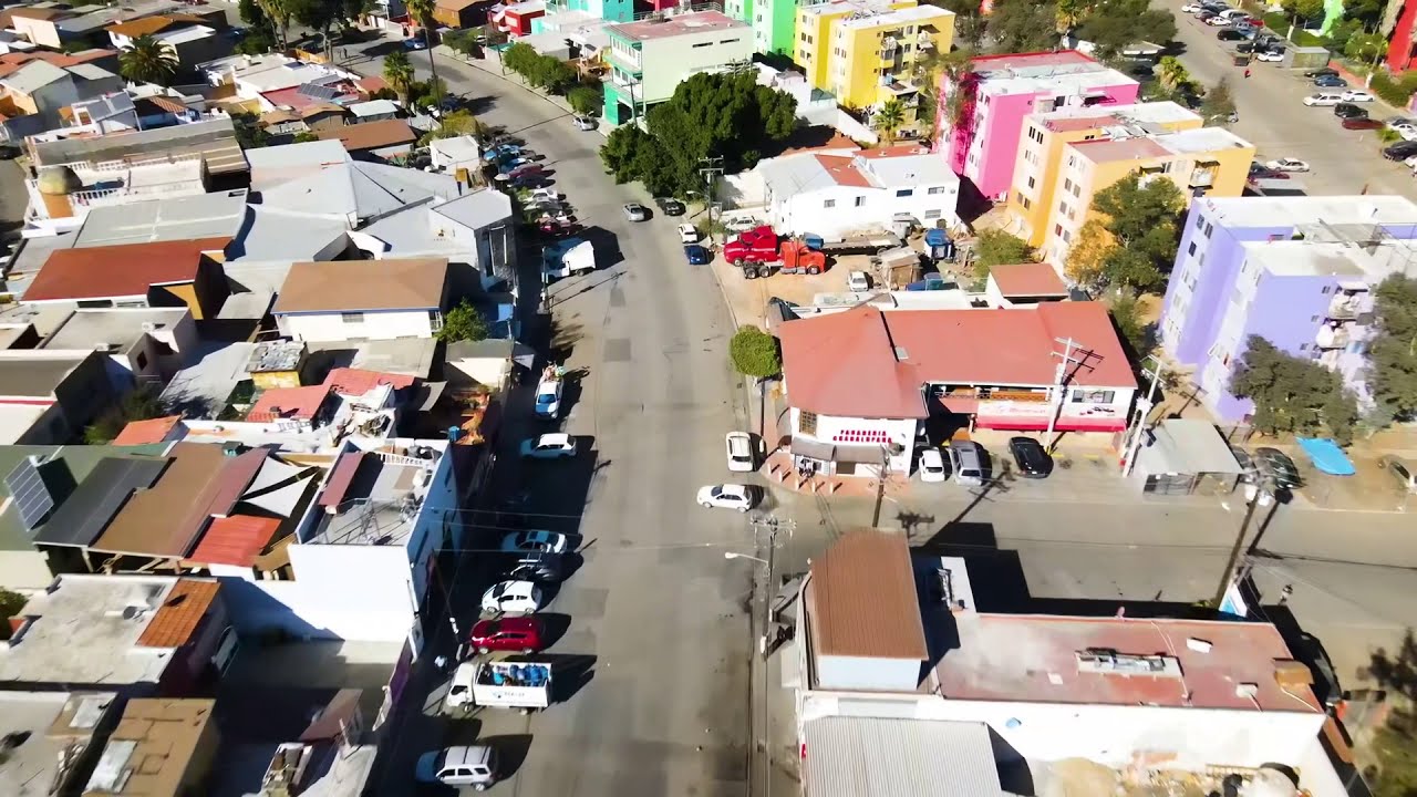 Tijuana Baja C Colonia el Lago - YouTube