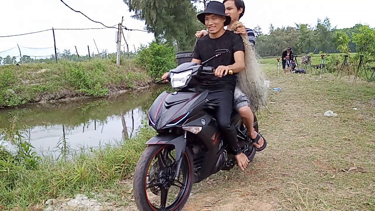 Erica Rassieur live stream review vlog hôm nay đi câu cá - YouTube