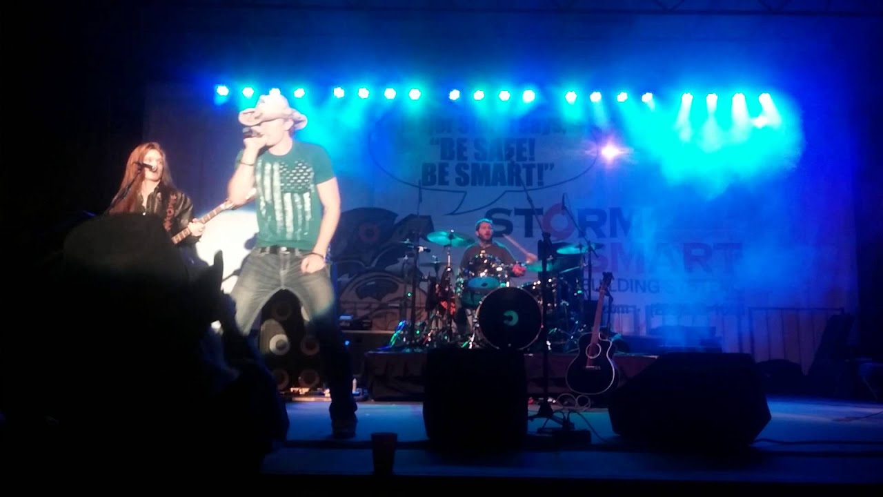 The Grayson Rogers At Dixie Roadhouse - YouTube