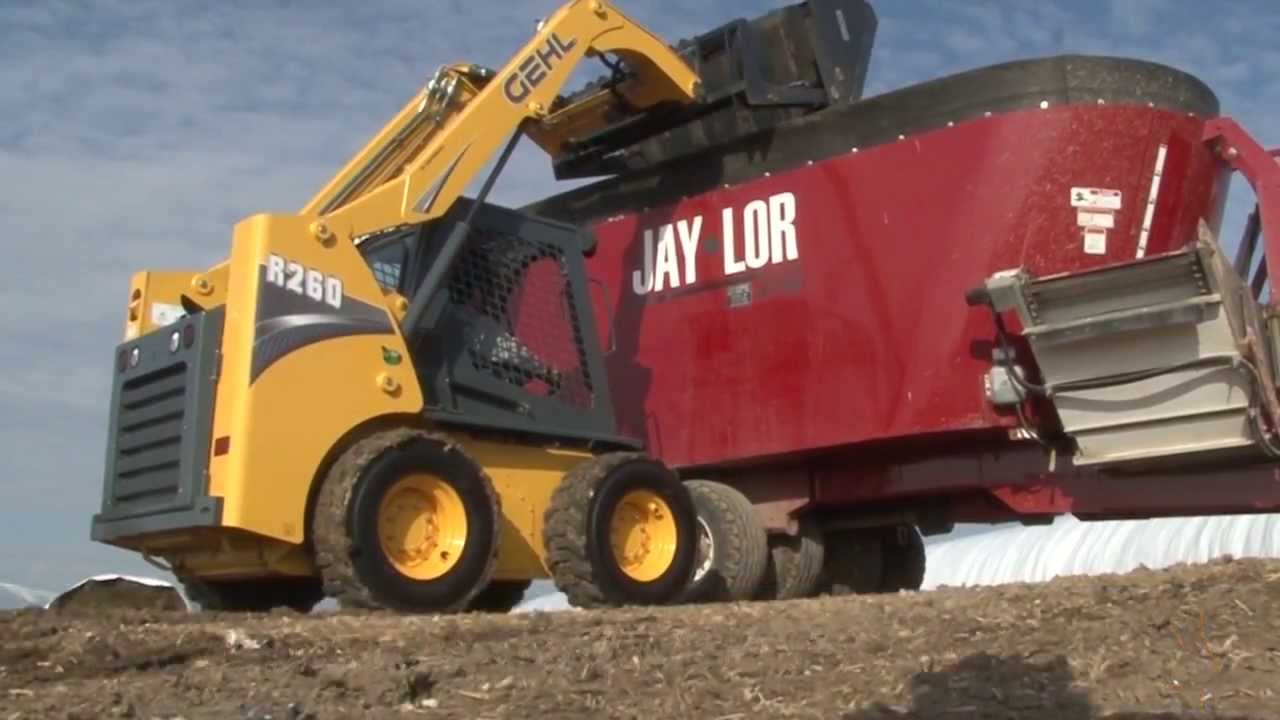 Gehl R Series Skid Loaders - YouTube