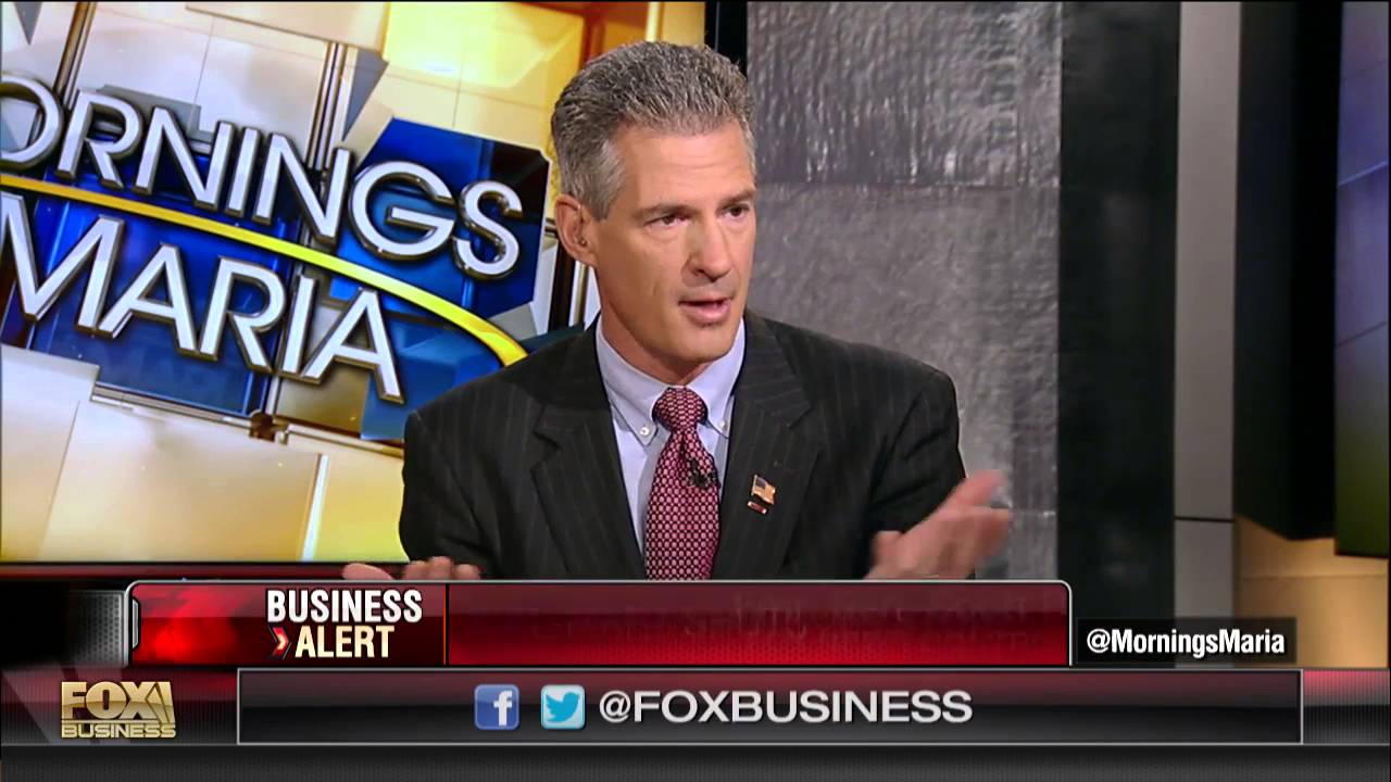 Modell's CEO sees major warning signs for retailers - YouTube