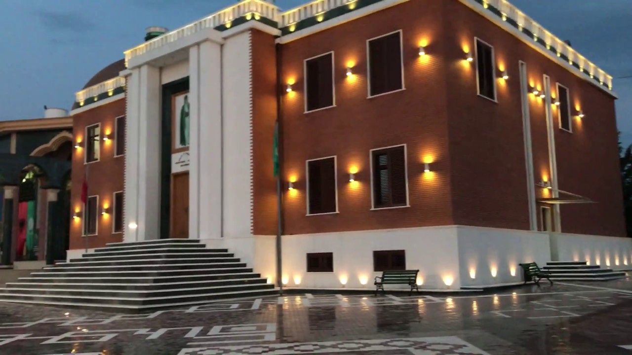 tirane te qendra e bekteshive - YouTube