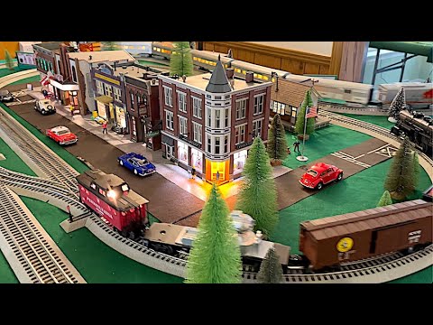 Folding Table Layout Simple Lionel Model Train O Gauge Scale - YouTube