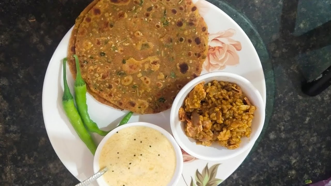 fresh Hari methi ke thepla 😋 Hari methi thepla safar mein le jaane ke ...