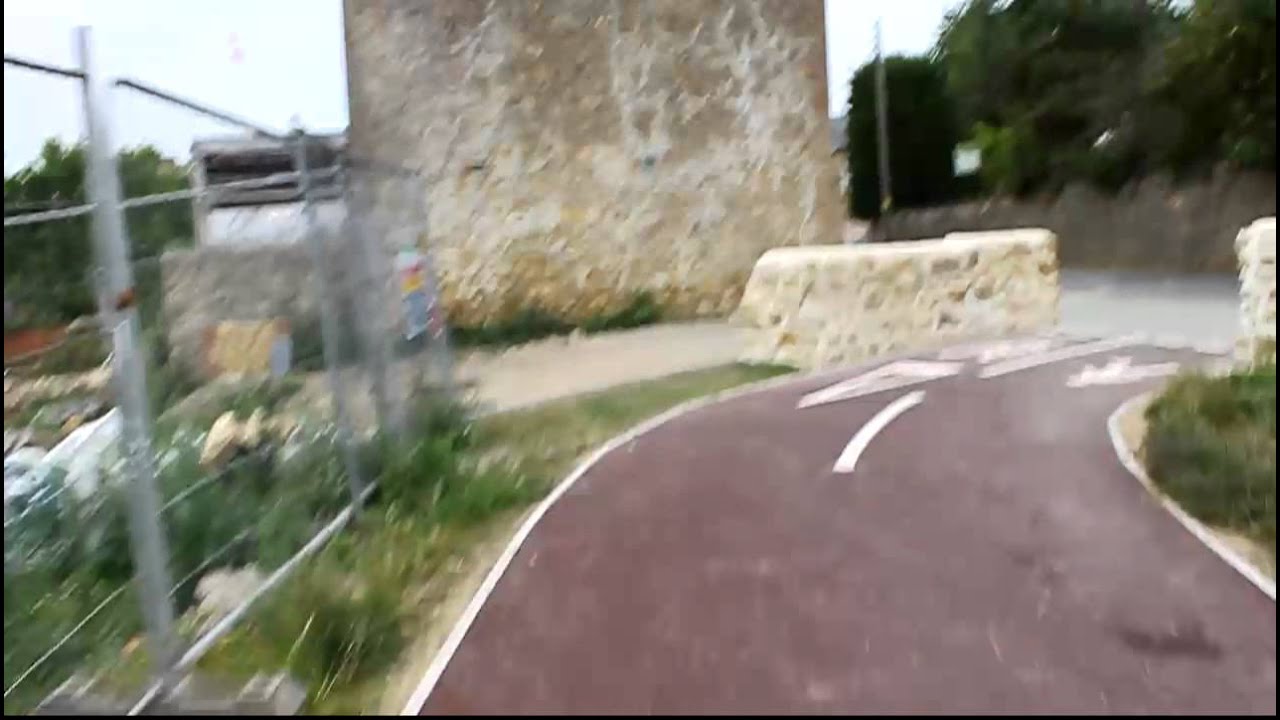 Ilminster Cycle Path Fail - YouTube
