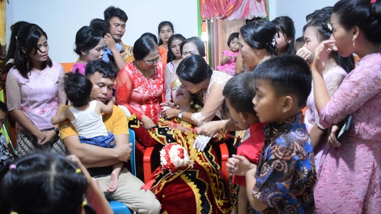 Adat Pernikahan Suku Nias - YouTube