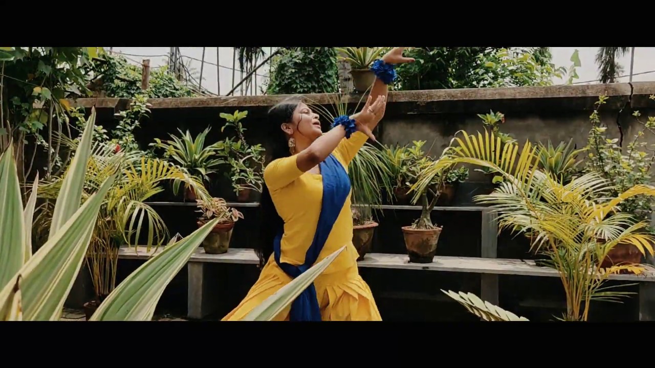 MEGHER PALOK | DANCE COVER BY POULOMY || NOTOBOR NOT OUT || SHREYA ...