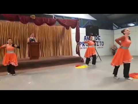 Presentación del especial del 31 de diciembre- canción: DIAS DE AVIVAMIENTO - DORIS MACHIN