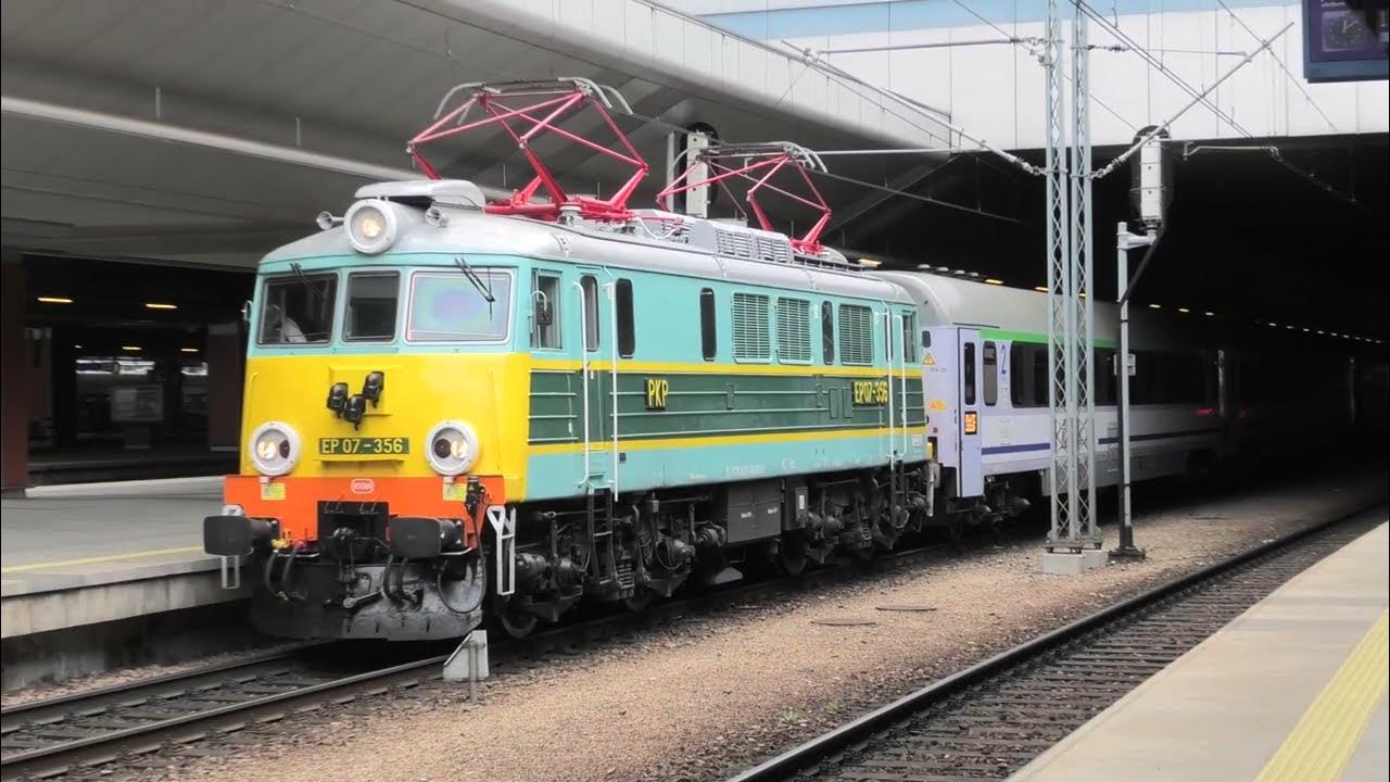 EP07-356 Kraków Główny z pociągiem pospiesznym PKP InterCity "Hetman" nr IC 2700 - YouTube