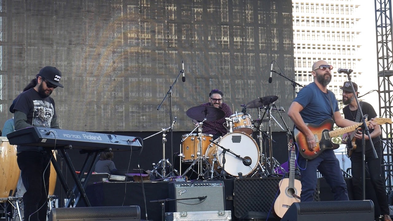 Raul Pacheco (Ozomatli)and The Immaculate Conception - La Llorona (Los ...