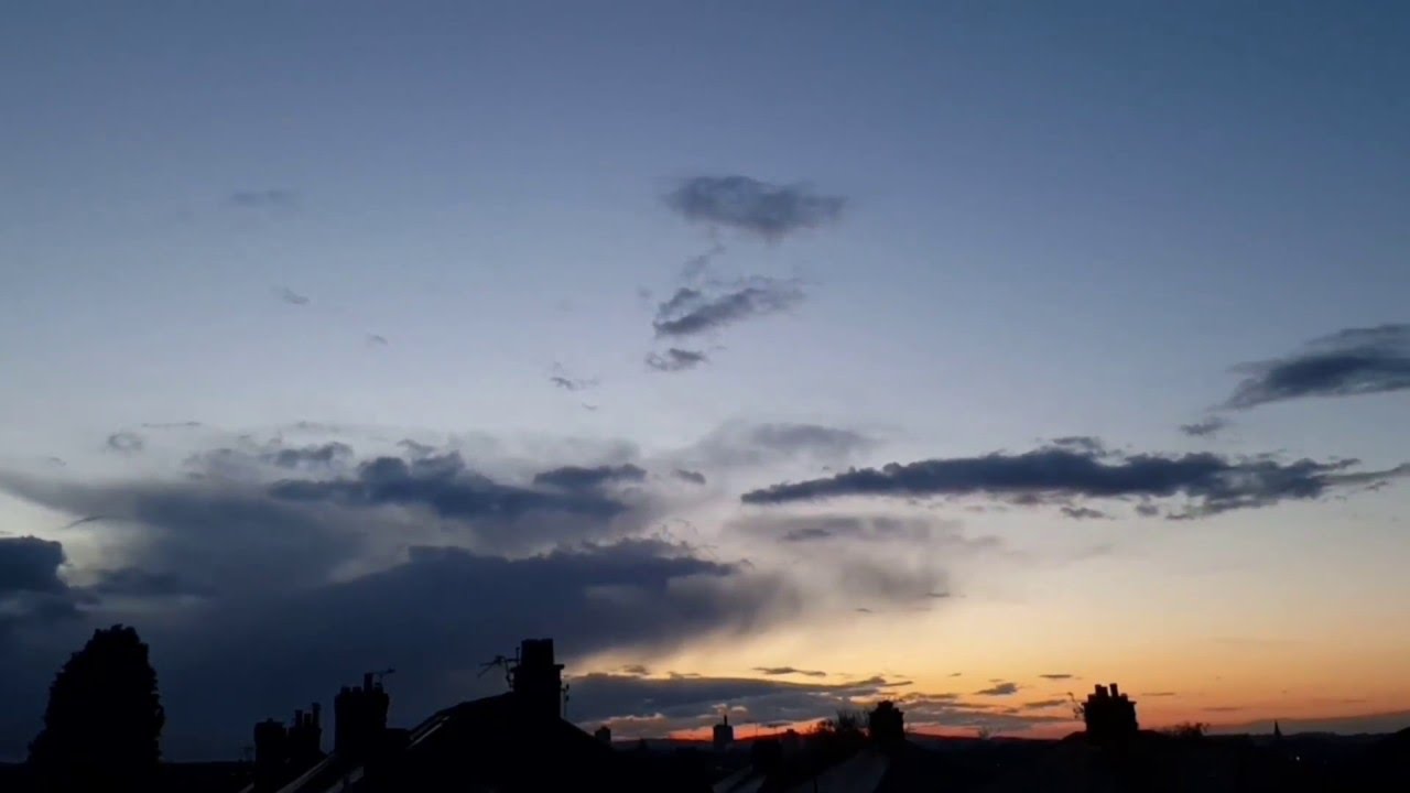 CRAZY RAINSTORM CAUGHT ON CAMERA!!!HAWAII TROPICAL STORM!!😍 - YouTube