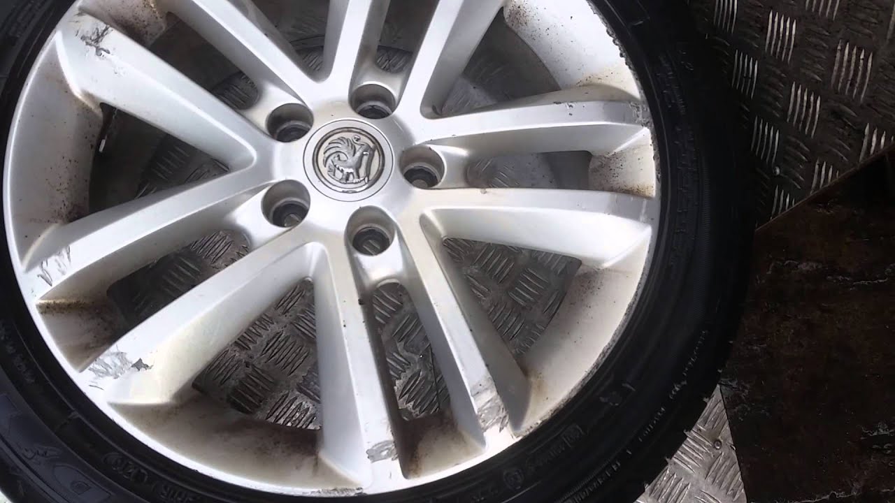 Vauxhall vectra 17 inch alloy wheels - YouTube