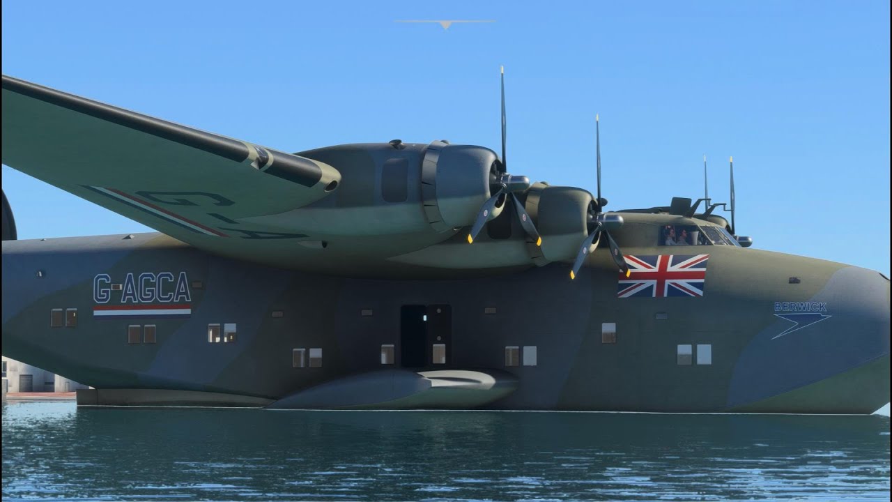 Exploring the Pilot's Boeing 314 Clipper and flying it out of Cape Town ...