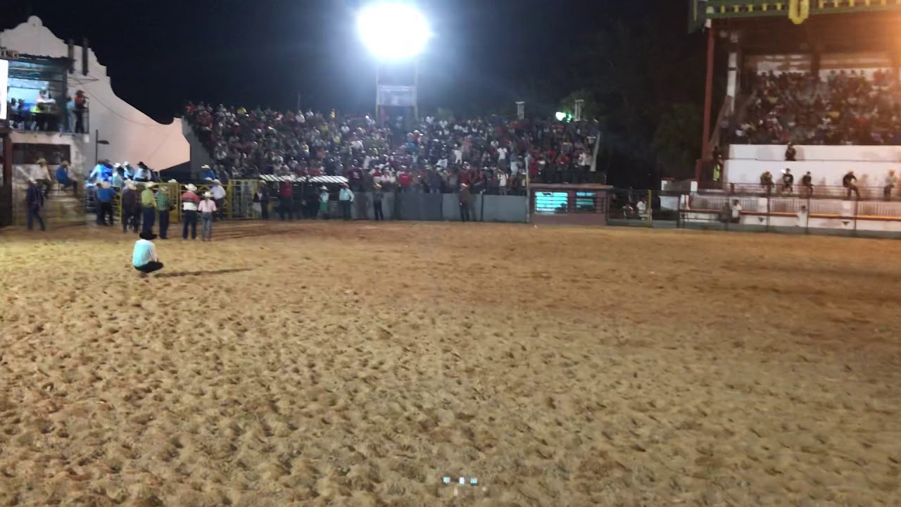Rodeo Cubano - YouTube