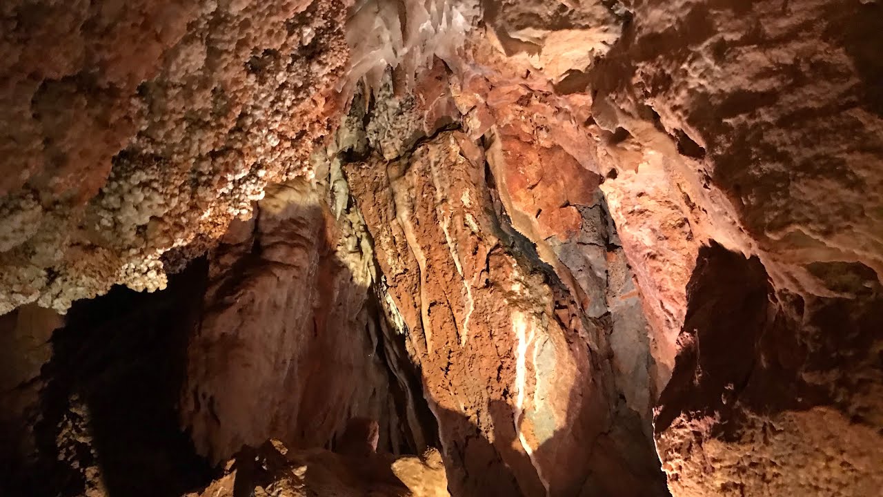 Wellington and Wellington Caves — Underground Crystal - YouTube