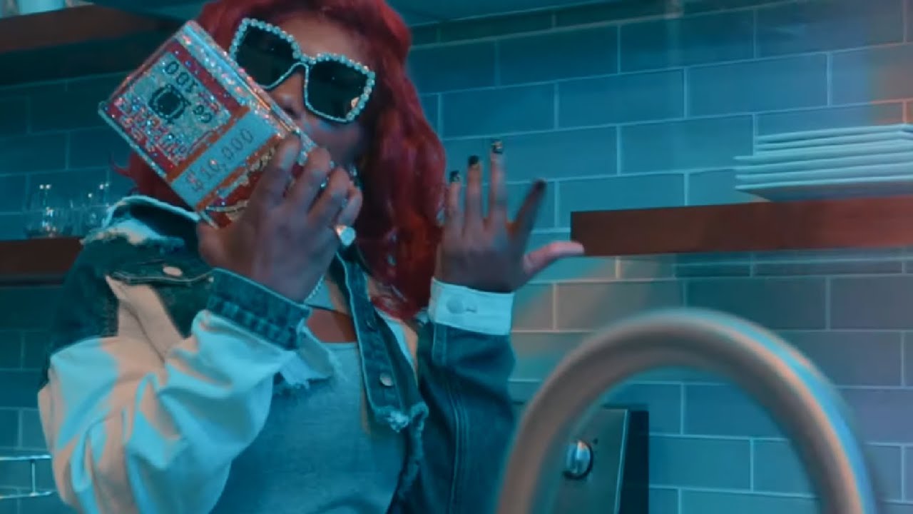 Daliesha Key-It's Not Hard (Official Music Video) - YouTube