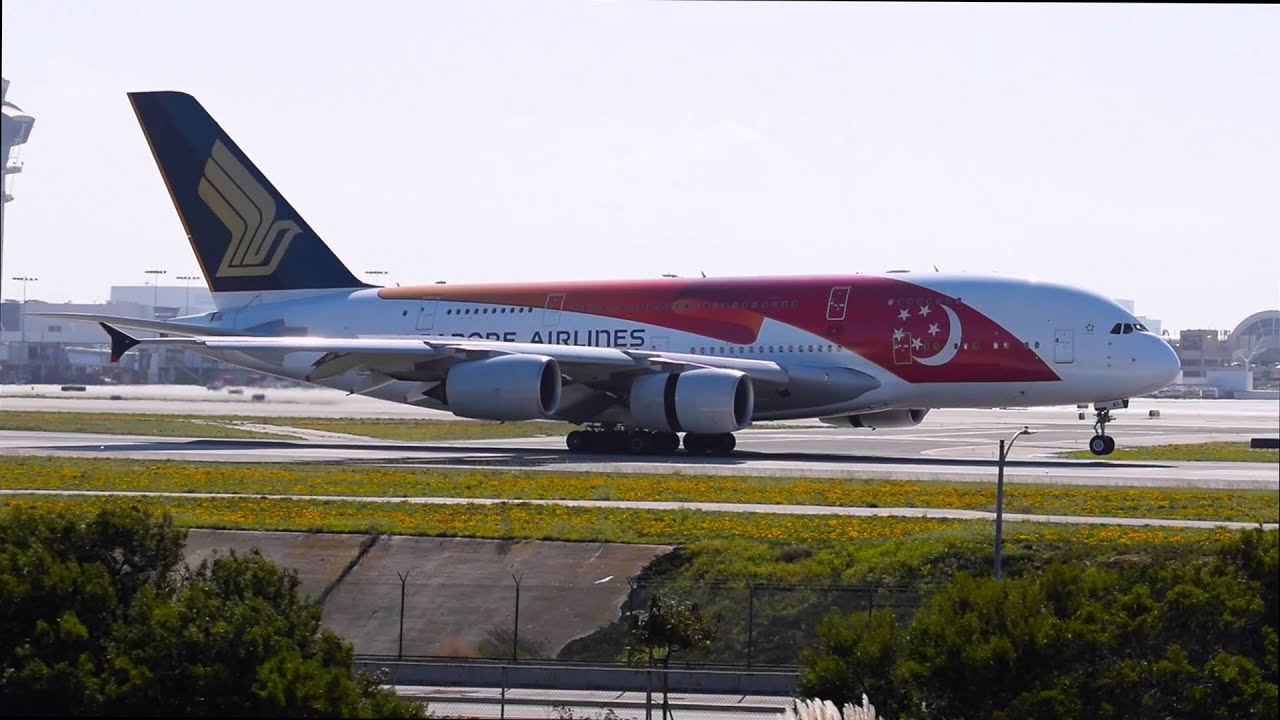 Singapore Airlines "SG50" Airbus A380 [9V-SKI] Landing at LAX! - YouTube