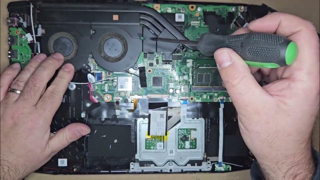 How to Disassemble Acer Nitro 5 AN515-52, AN515-42, N17C1 | RAM, Battery, and Thermal Paste ...