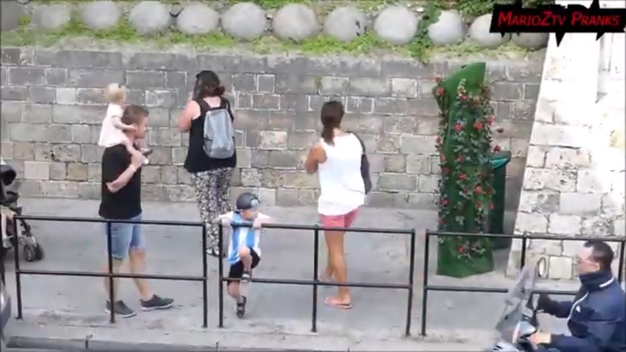 Bushman funny prank in Rhodes island, Greece - YouTube