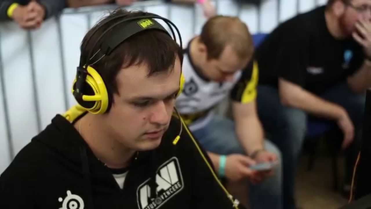 DreamHack Bucharest 2014 - Event Overview - YouTube