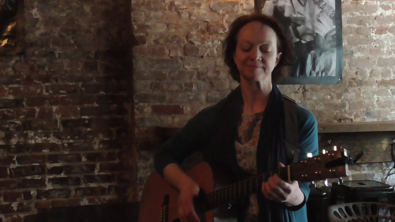 Sharon Fogarty at the Jon Berger Kirk Kelly East Village Social! - YouTube