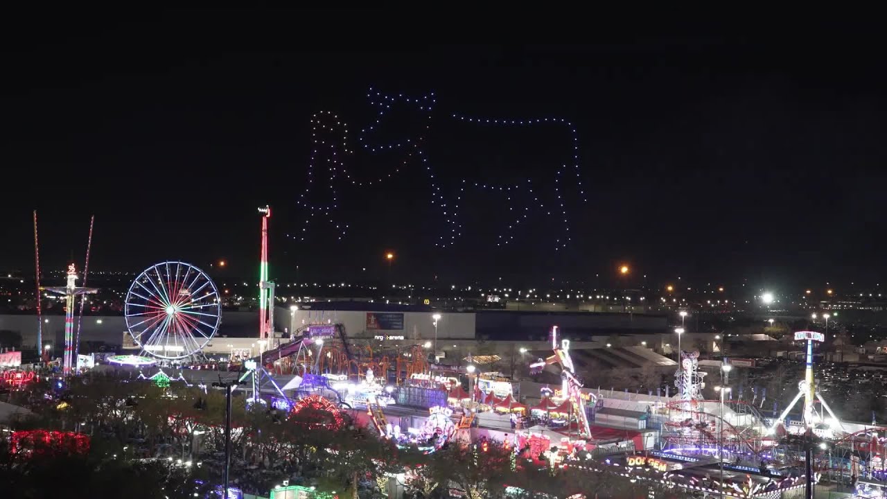 HOUSTON RODEO DRONE LIGHTS - YouTube