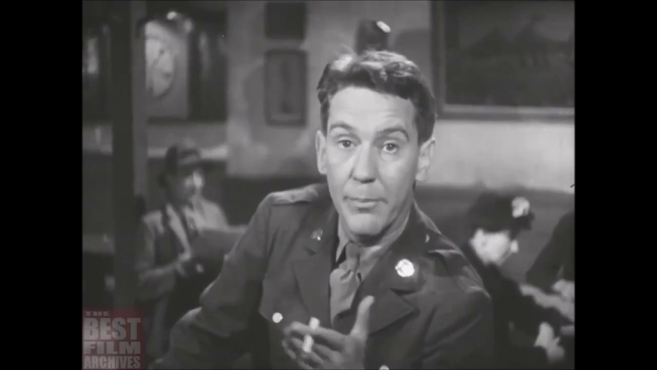 Visiting a British Pub with Burgess (The Penguin) Meredith - YouTube