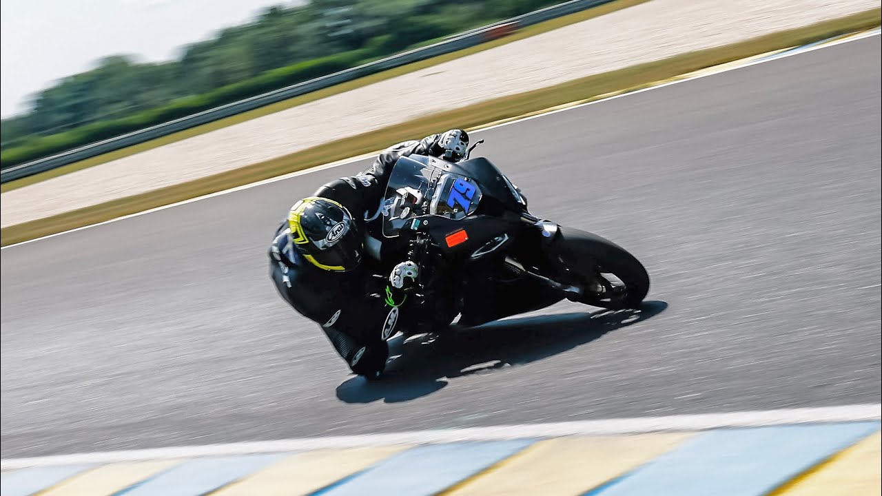 Onboard Slovakiaring BMW S1000RR K67 Andrew Tasker - YouTube